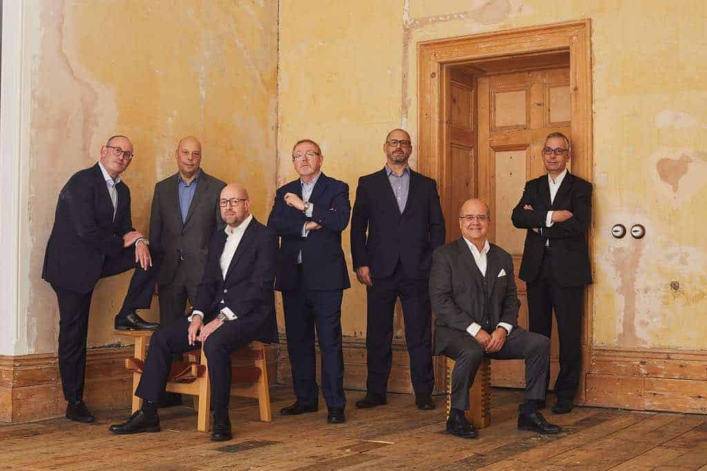 About - Lawrence Stephens