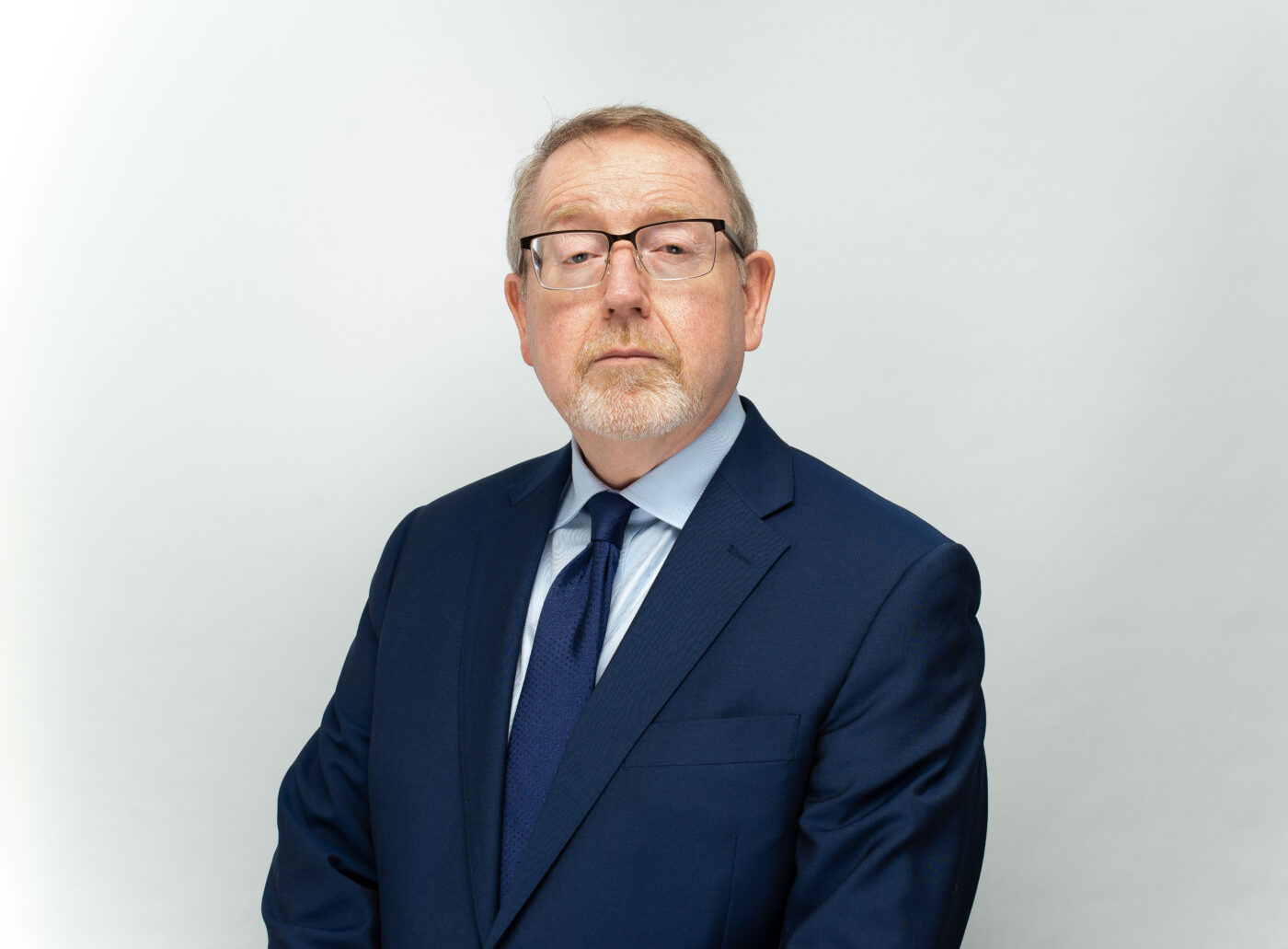 Roberto Francis - Lawrence Stephens